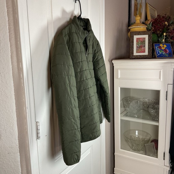 voyager | Jackets & Coats | Voyager Mens Medium Green Puffer Coat Zip ...